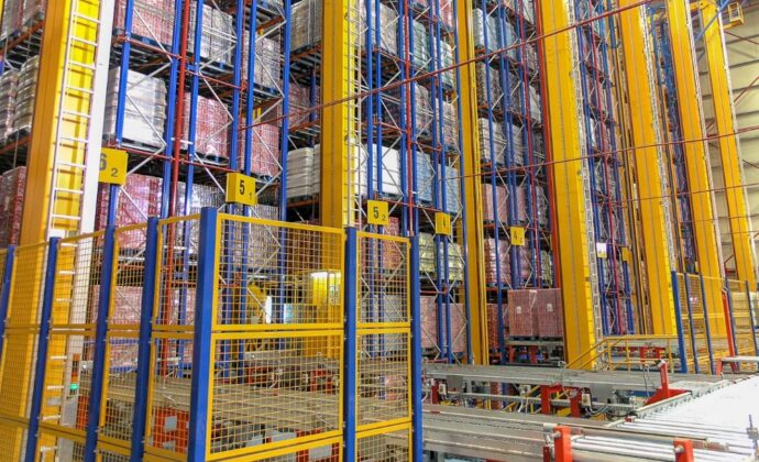 Automated Storage and Retrieval System (AS/RS): An overview - RoboticsBiz